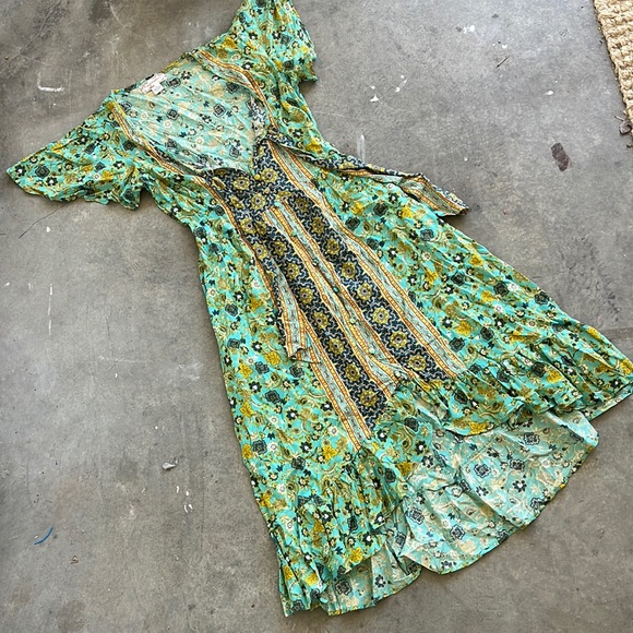 Band of Gypsies | Dresses | Band Of Gypsies Green Floral Maxi Dress ...
